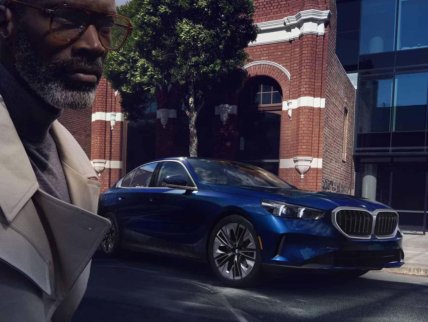 2025 BMW 4 Series vs. BMW 5 Series | BMW of Wesley Chapel