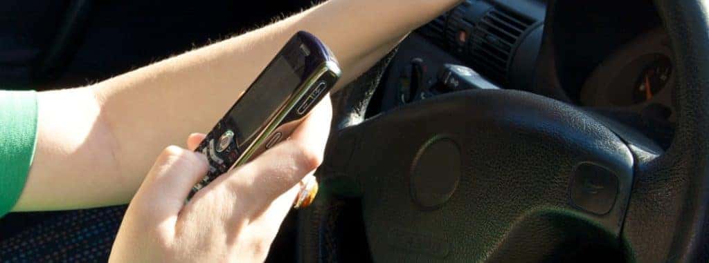 How Do Cops Know When You’re Texting and Driving?