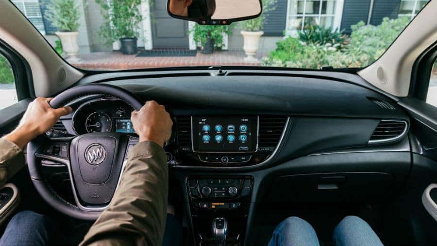 How does the Forward Collision Alert System work in my Buick or GMC?