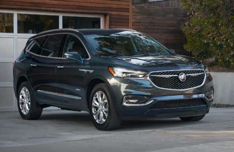 How much can the 2021 Buick Enclave Avenir tow?