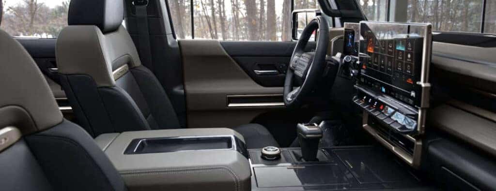 2025 GMC Hummer SUV Range Charging and Performance