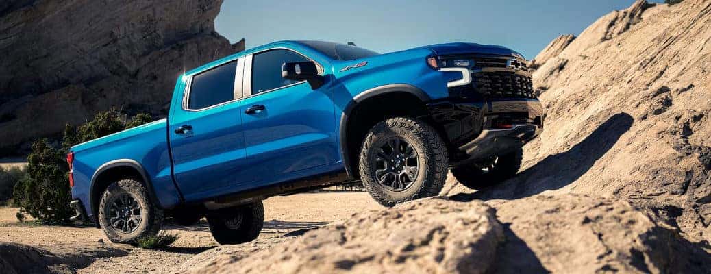 Trim Of Chevy Silverado With Back Stepping Climbing