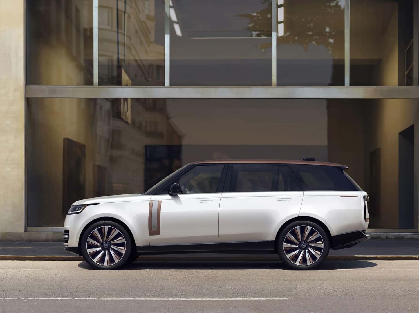 Understanding the Difference Between Land Rover and Range Rover | Land ...